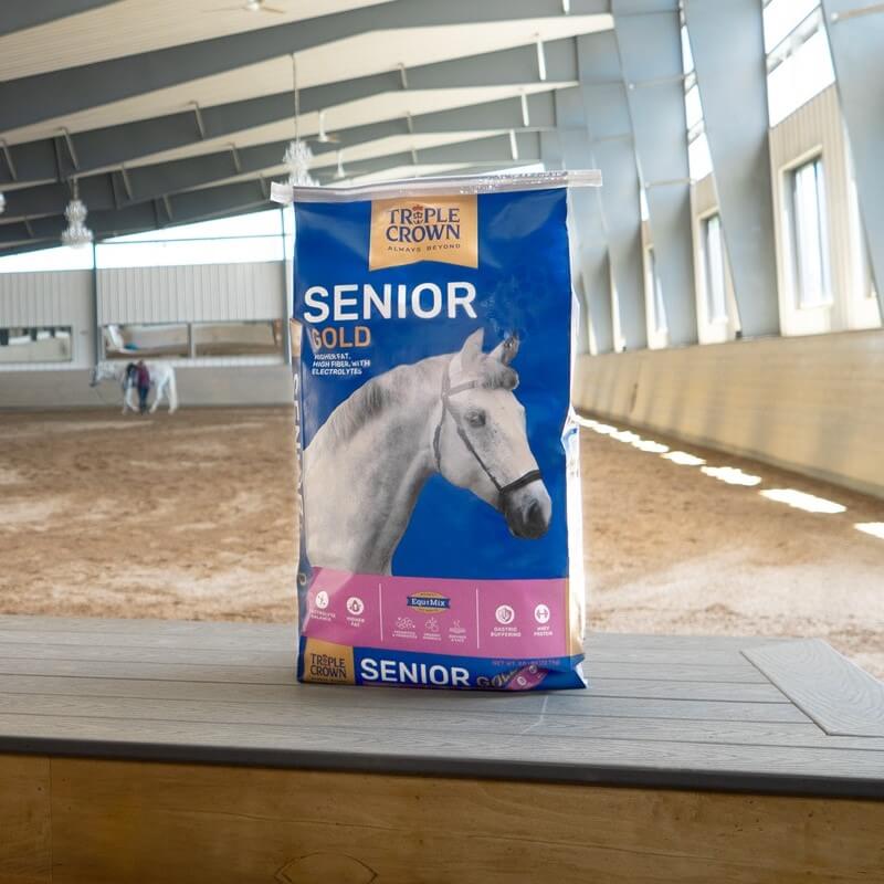 Triple Crown Senior Gold Horse Feed - The Mill - Bel Air, Black Horse ...