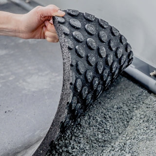 Horse Stall Mat Rubber Red Barn Max – The Mill